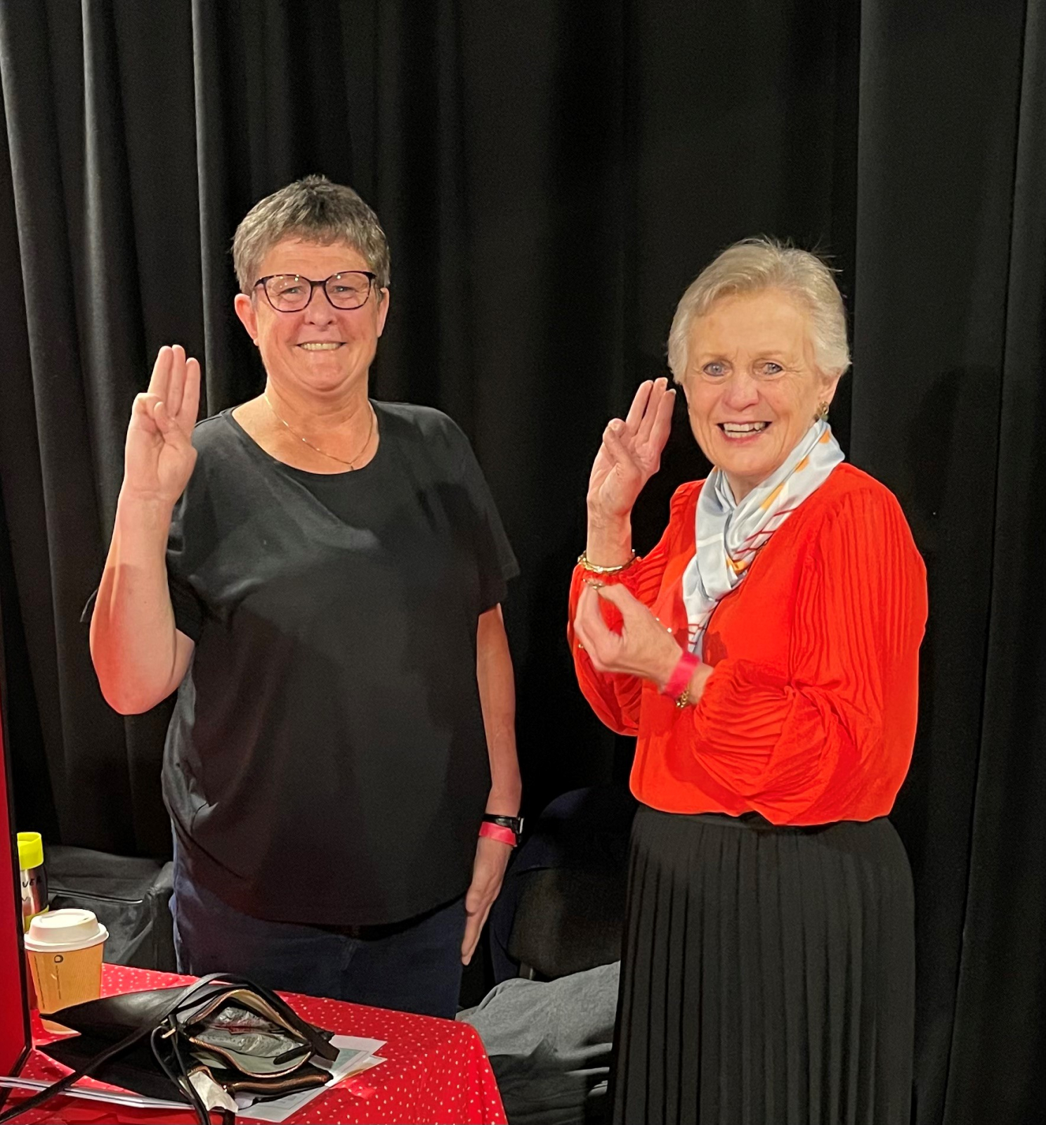 Home | Trefoil Guild